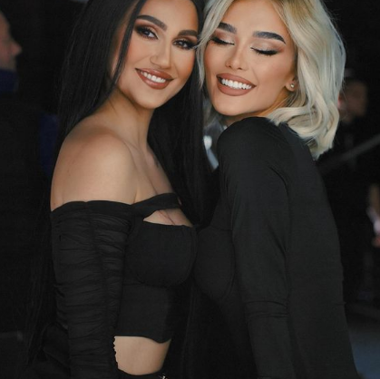 Дебютната песен на преобразената Дебора подлуди мрежата (Видео)